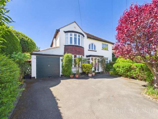 4 Bedroom Detached House