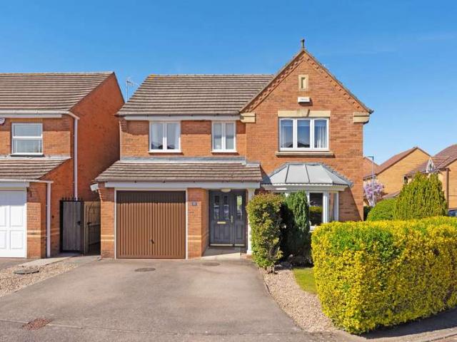 4 Bedroom Detached House