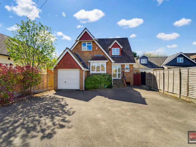 4 Bedroom Detached House