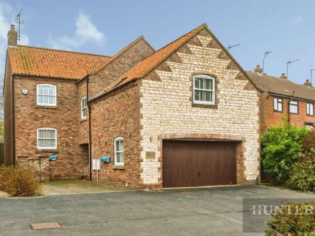 4 Bedroom Detached House