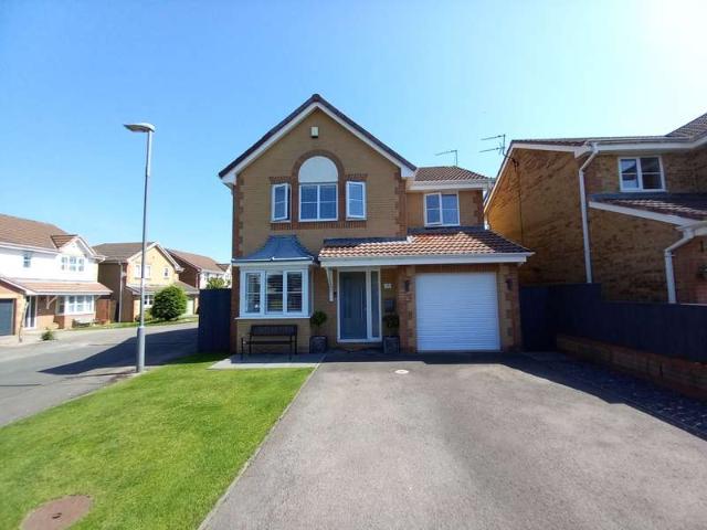 4 Bedroom Detached House