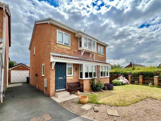 4 Bedroom Detached House