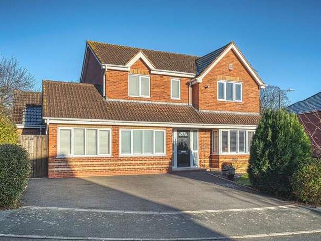 4 Bedroom Detached House