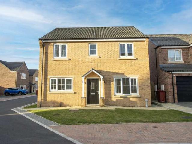 4 Bedroom Detached House