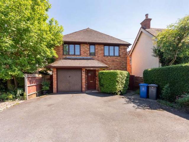 4 Bedroom Detached House