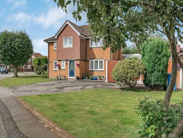 4 Bedroom Detached House