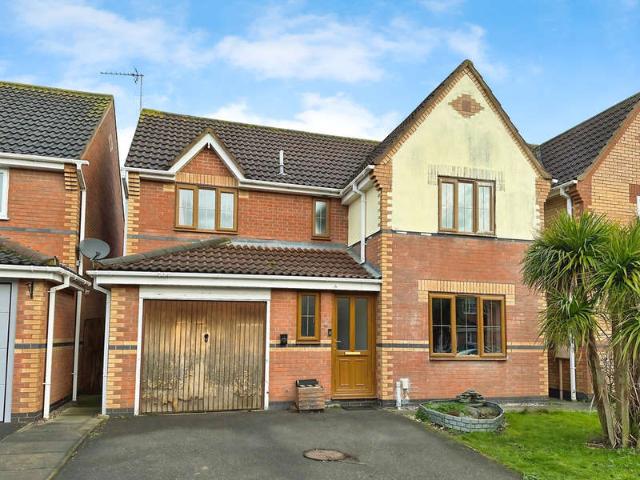 4 Bedroom Detached House