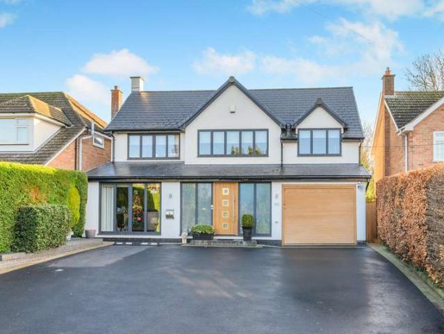 4 Bedroom Detached House