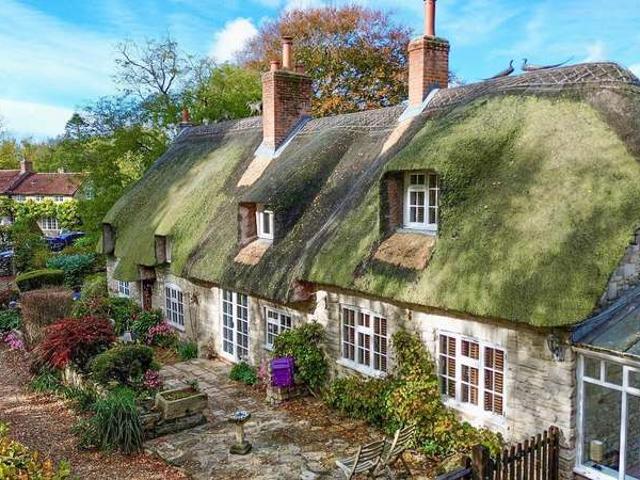 4 Bedroom Detached House