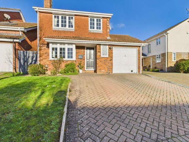 4 Bedroom Detached House