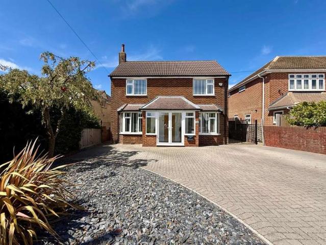 4 Bedroom Detached House