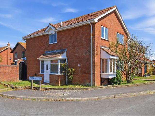 4 Bedroom Detached House