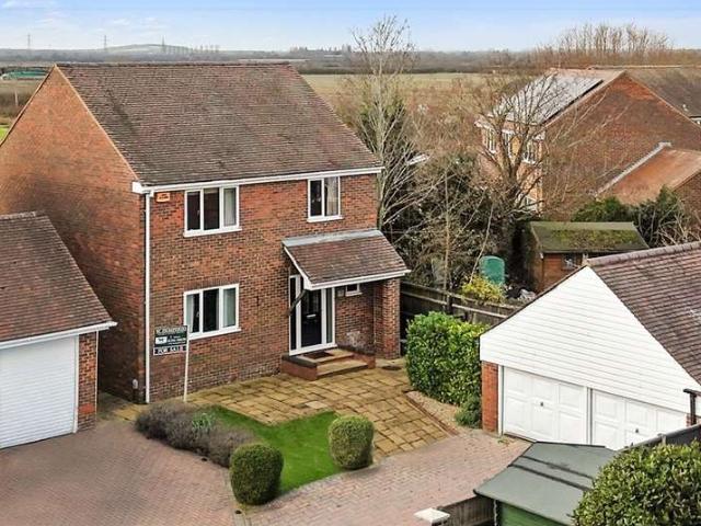 4 Bedroom Detached House