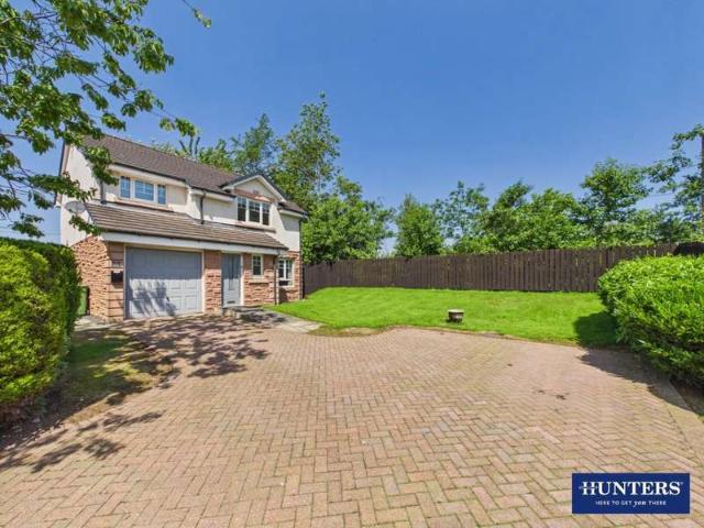 4 Bedroom Detached House
