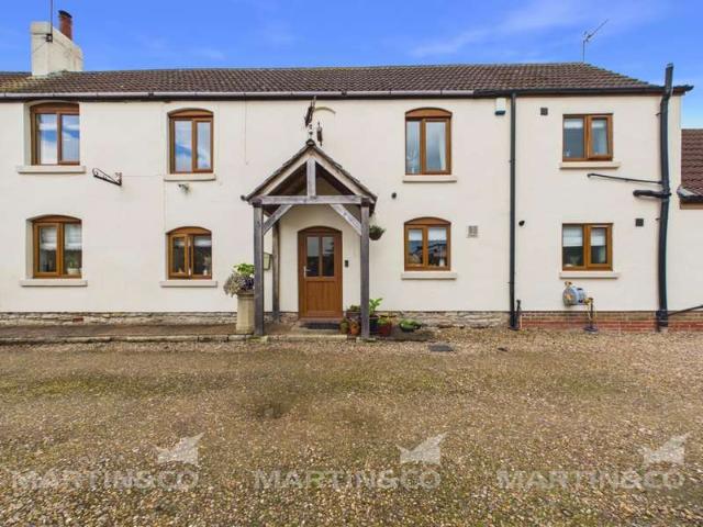 4 Bedroom Detached House