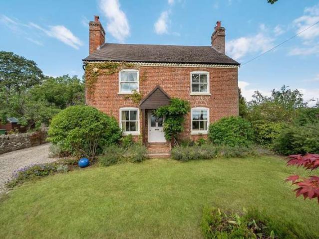 4 Bedroom Detached House