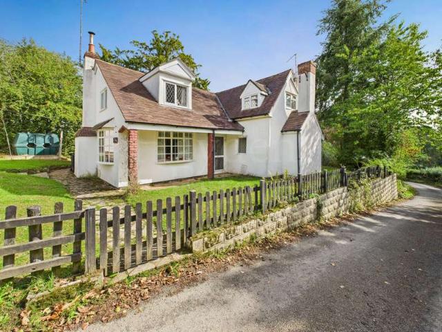 4 Bedroom Detached House