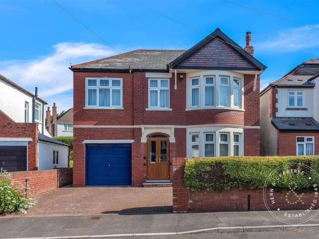 4 Bedroom Detached House