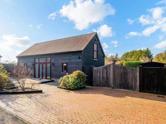 4 Bedroom Detached House