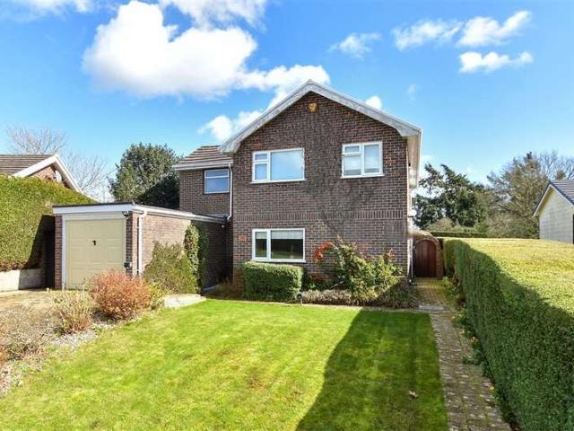4 Bedroom Detached House