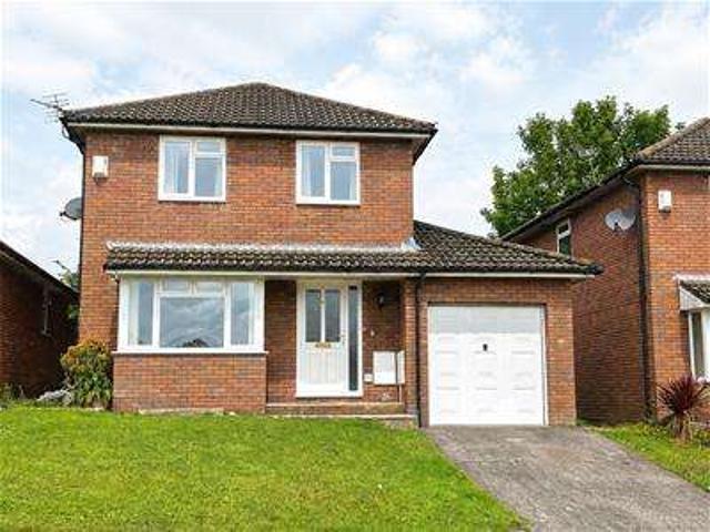 4 Bedroom Detached House