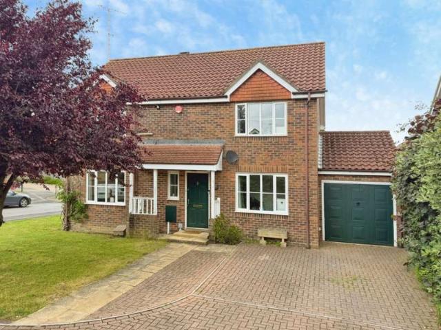 4 Bedroom Detached House