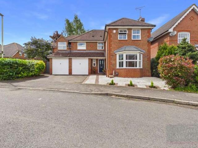 4 Bedroom Detached House