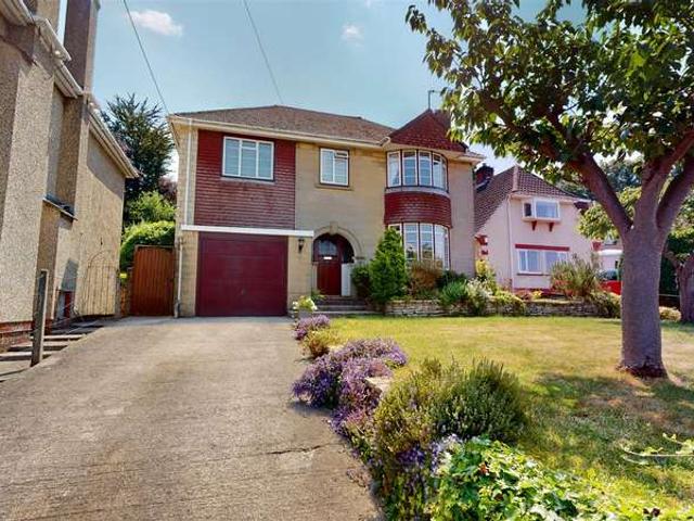 4 Bedroom Detached House