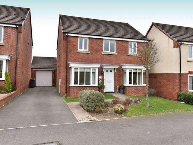 4 Bedroom Detached House