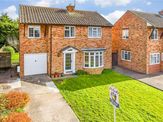 4 Bedroom Detached House