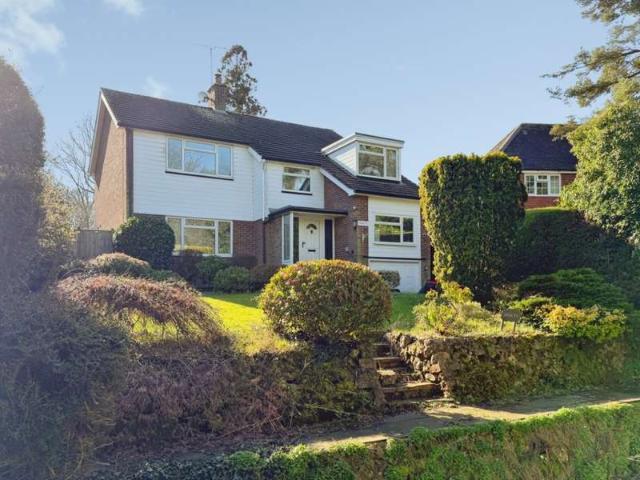 4 Bedroom Detached House
