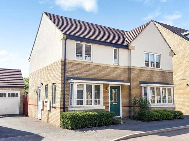 4 Bedroom Detached House