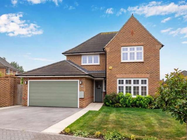 4 Bedroom Detached House