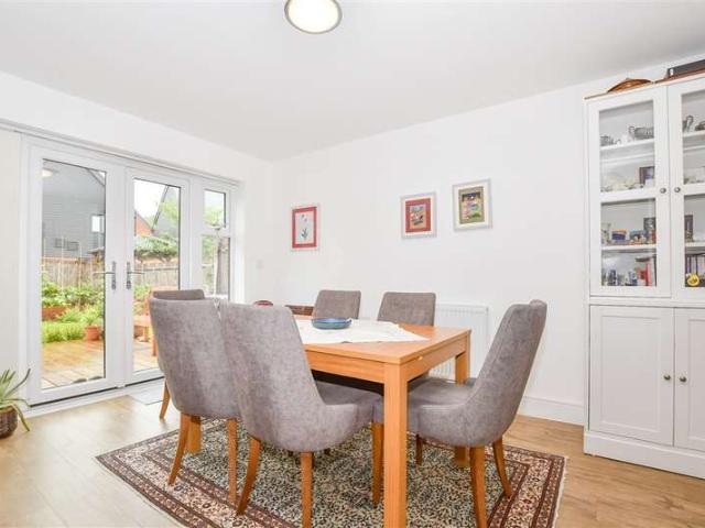 4 Bedroom Detached House