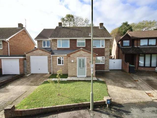 4 Bedroom Detached House