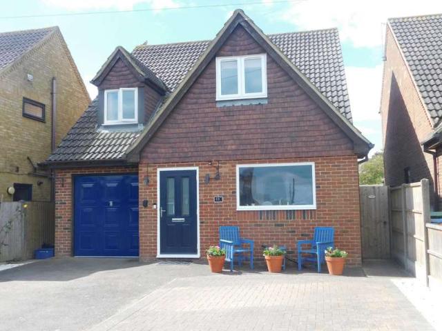 4 Bedroom Detached House