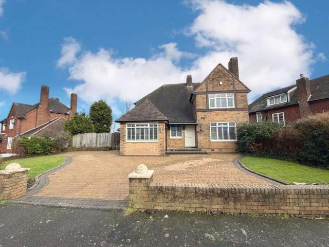 4 Bedroom Detached House