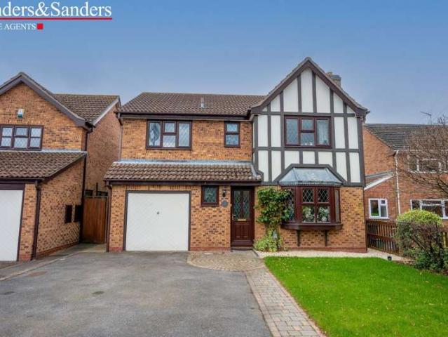 4 Bedroom Detached House
