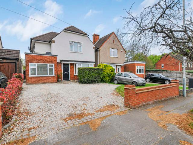 4 Bedroom Detached House
