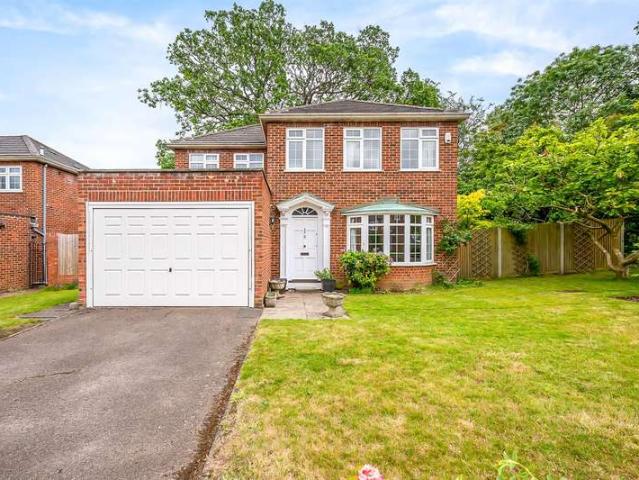 4 Bedroom Detached House