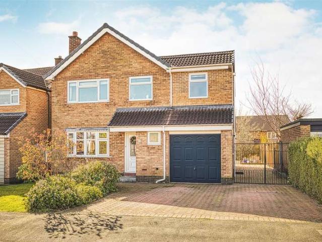 4 Bedroom Detached House