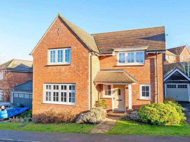 4 Bedroom Detached House