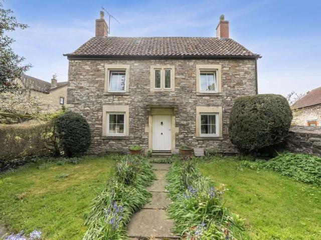 4 Bedroom Detached House