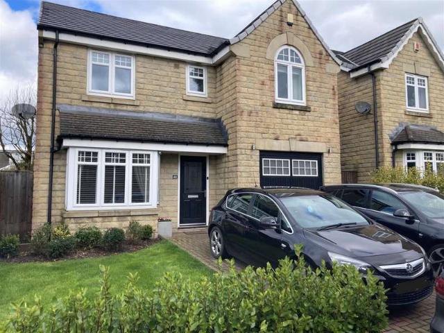4 Bedroom Detached House
