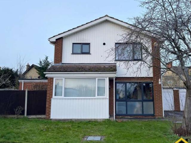 4 Bedroom Detached House