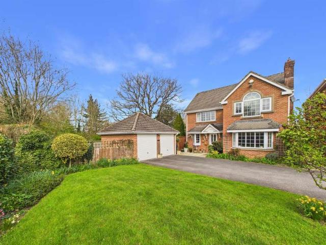 4 Bedroom Detached House