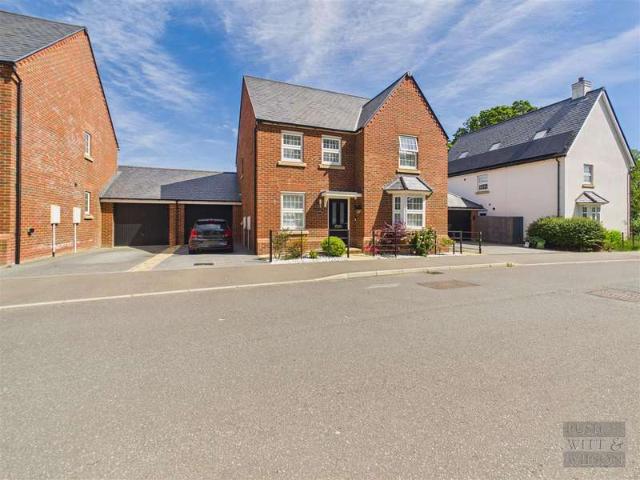 4 Bedroom Detached House