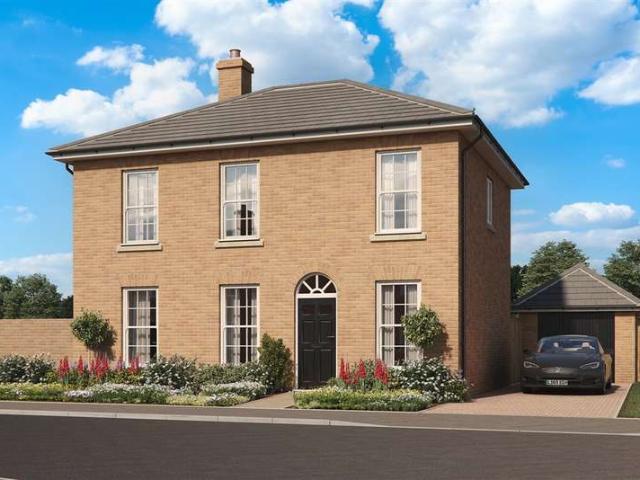 4 Bedroom Detached House