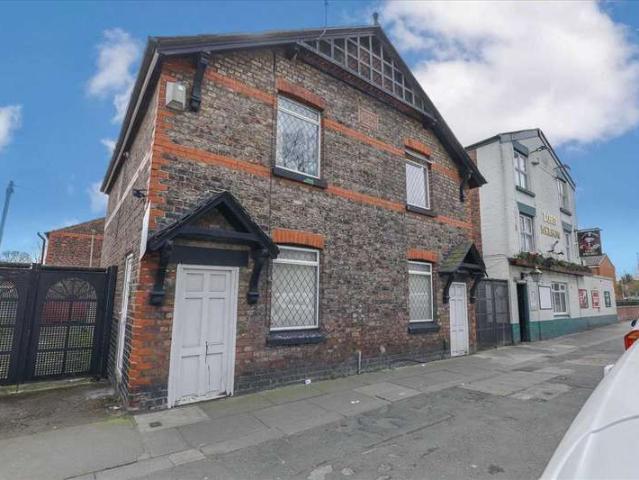 4 Bedroom Detached House