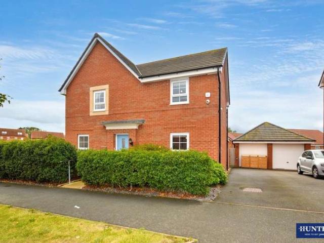 4 Bedroom Detached House